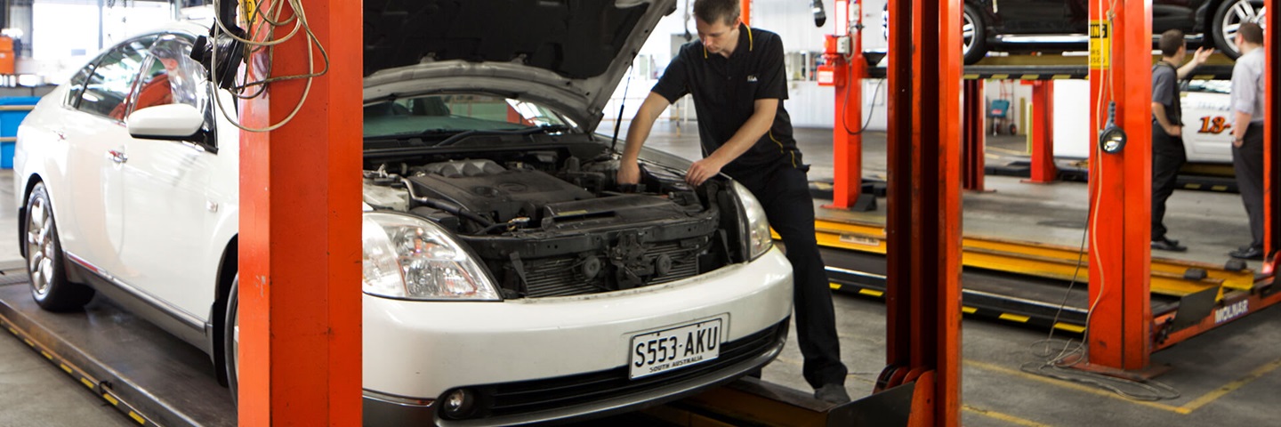 Vehicle inspections – Get an expert car check in SA | RAA